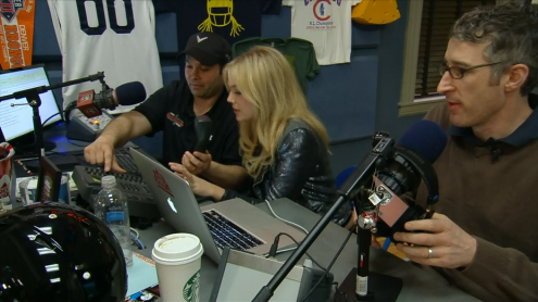 Photo Gallery of Kate Upton’s visit to the ManCave – DanPatrick.com